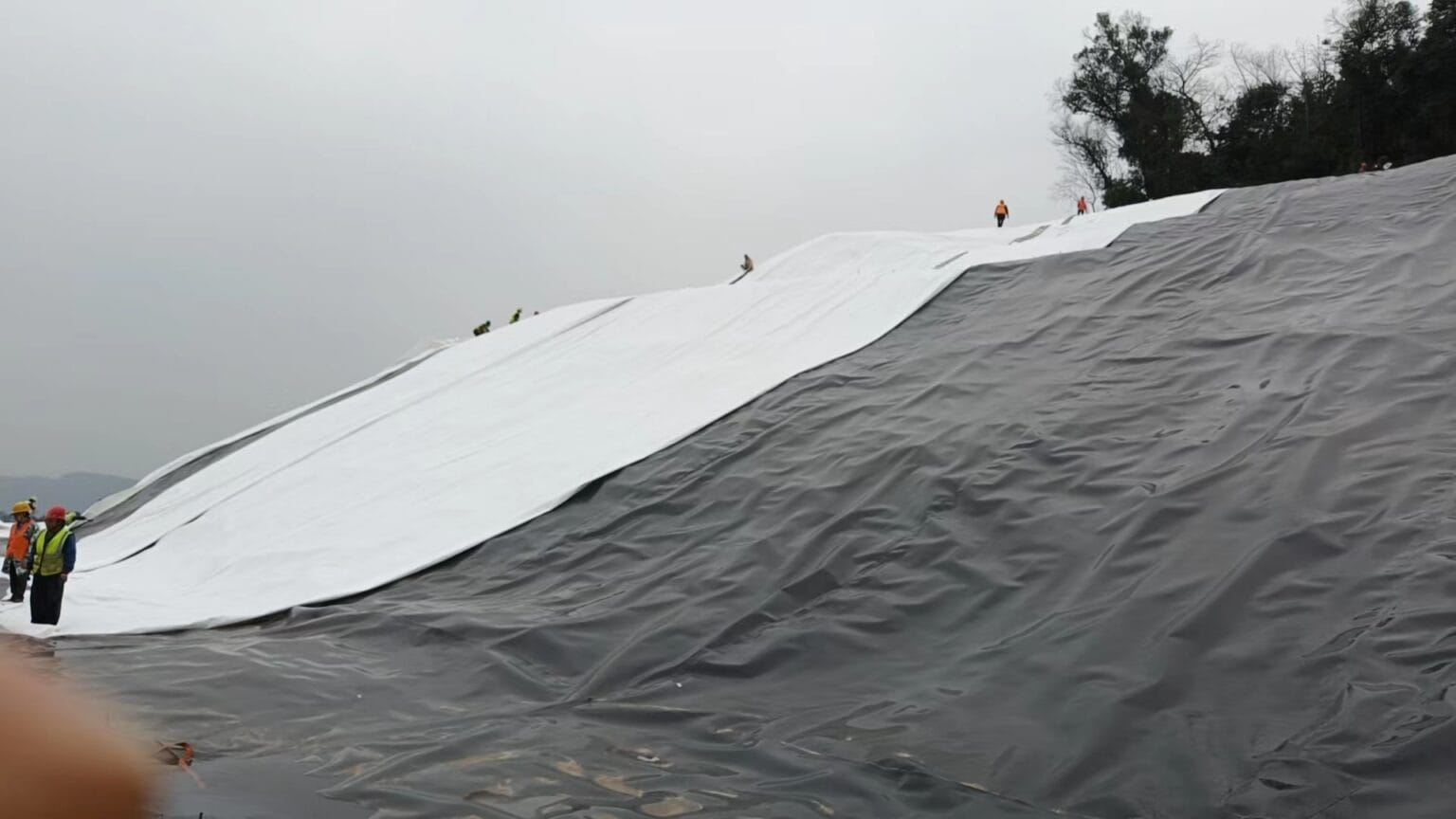 The Difference Between Hard Plastic Pond Liners and Pond Liners ...
